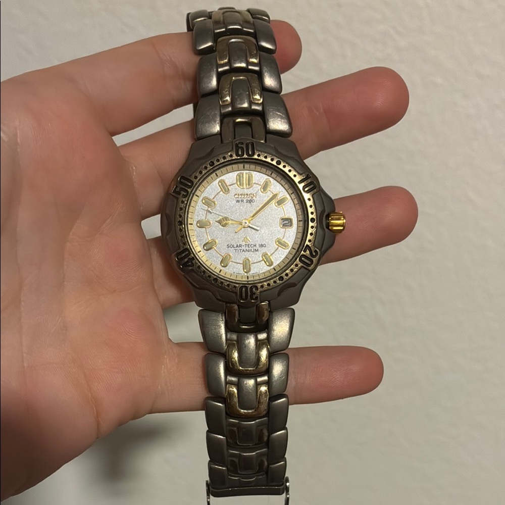 Titanium Solar Power Citizen Solar-Tech 180 Wr200 Gmt… - Gem